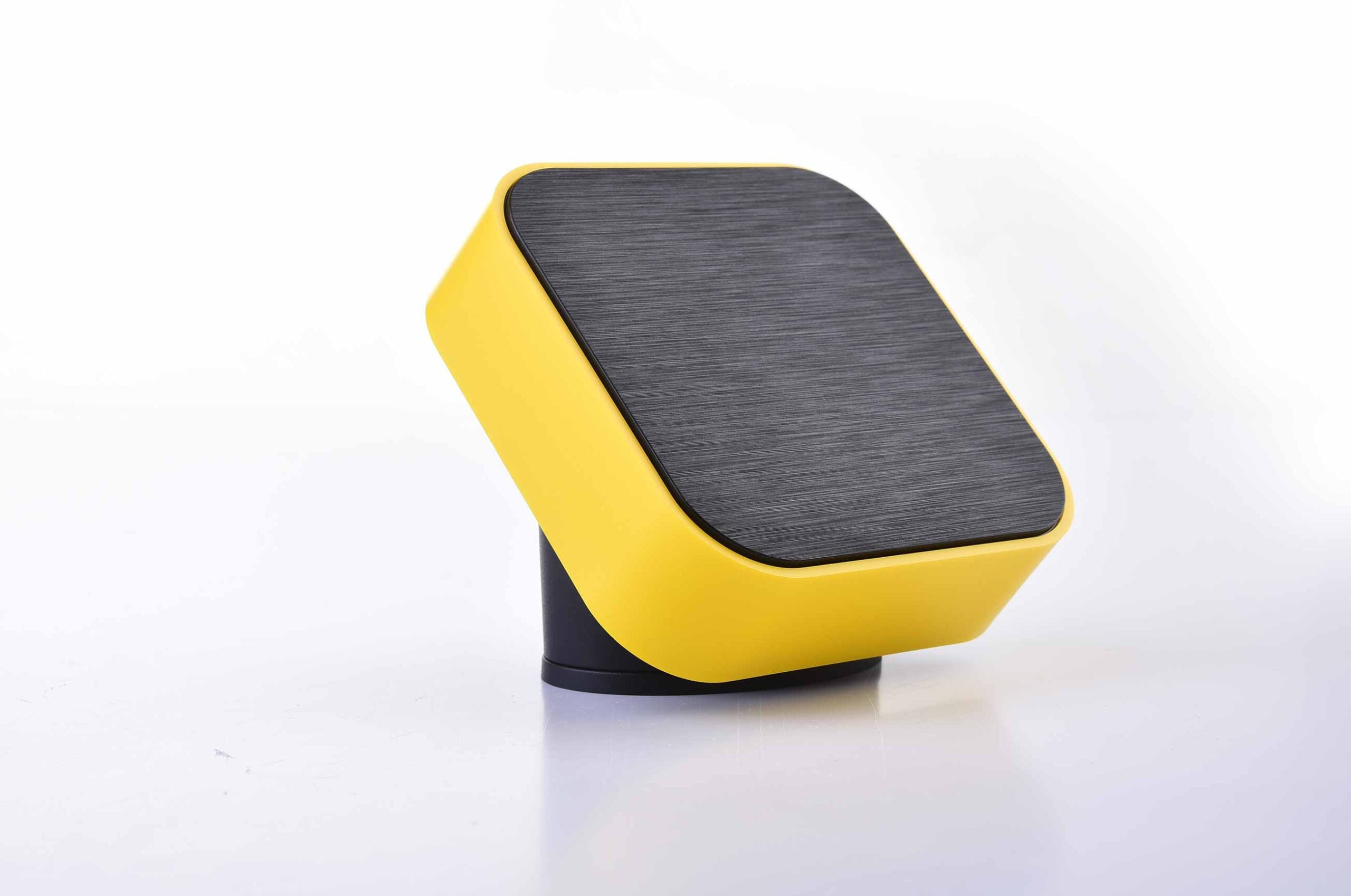 Plastic Electronic Square Enclosure BMW 50033 B | 98 x 98 x 32 mm